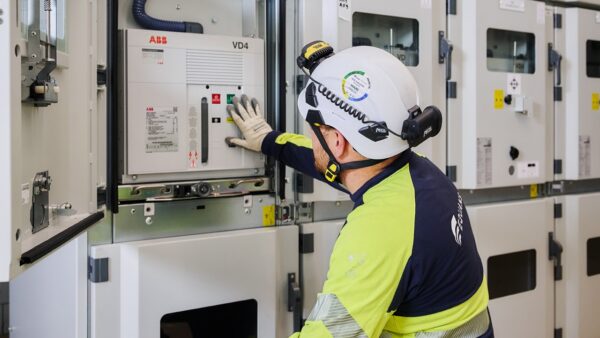 ABB and Kevlinx build energy-efficient data centers for scalable AI ...